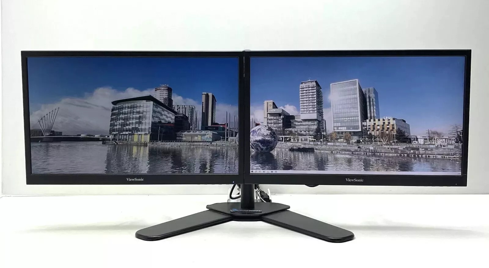 2×22″Dual Screen HD Monitor Bundle – (1920 x 1080) – DVI/VGA – Specola
